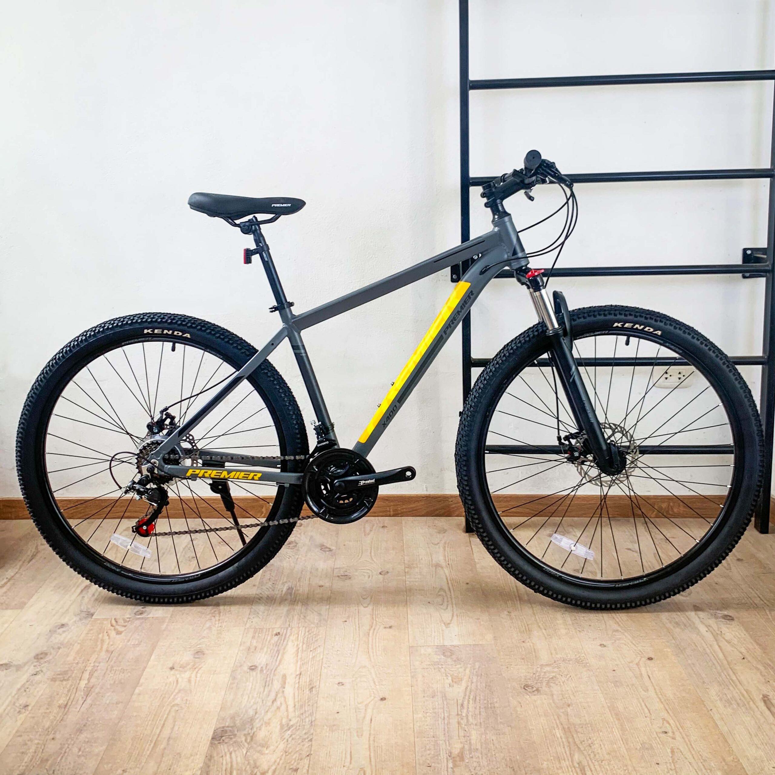 Premier X400 21v talla L - Gravity Bike Perú